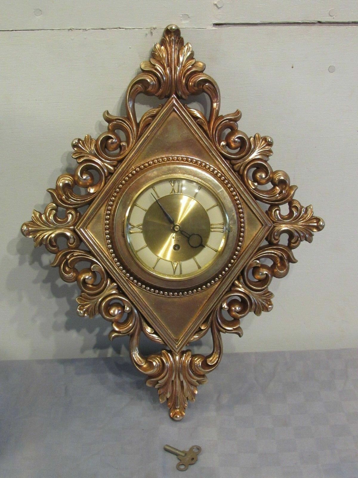 Hollywood Regency Wall Clock 8 Day With Key Crestyle Accessories USA 20 ...