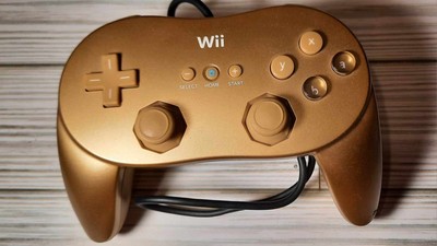 Nintendo Wii - Gold - Classic Pro Controller - RVL-005 OEM - Authentic ...