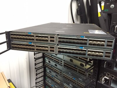 HPe – Switch Flexfabric 5930 4-slot 2U – 96x 10Gbps + 8x 40Gbps – HP/N ...