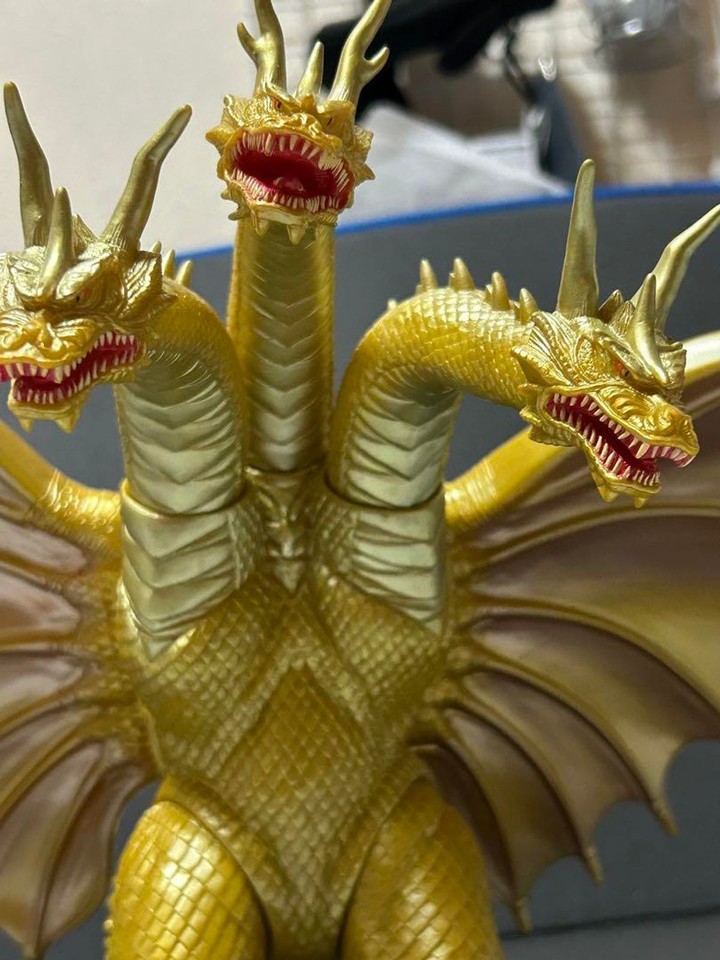 Heisei Godzilla King Ghidorah Large Sofubi Vinyl Figure Display | eBay