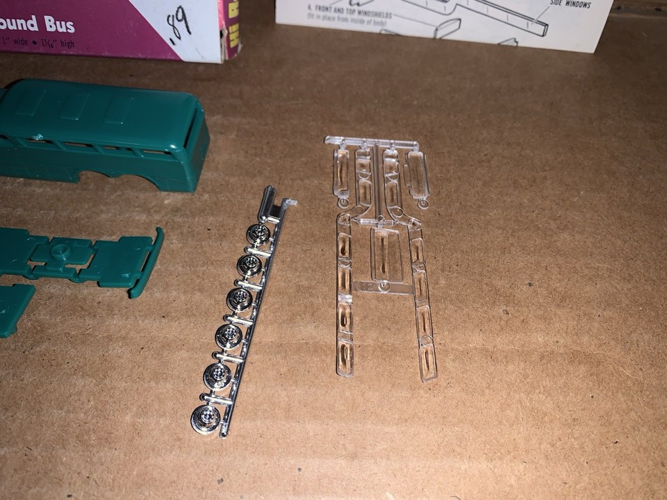 Vintage Lindberg Hi Rollers Greyhound Bus Snap Fit Model Kit In Box | eBay