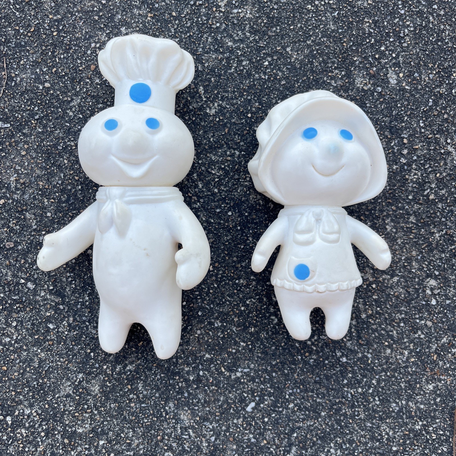 1971 6 INCH PILLSBURY DOUGHBOY & MRS. PLASTIC RUBBER DOLL SQUEEZE SOFT ...