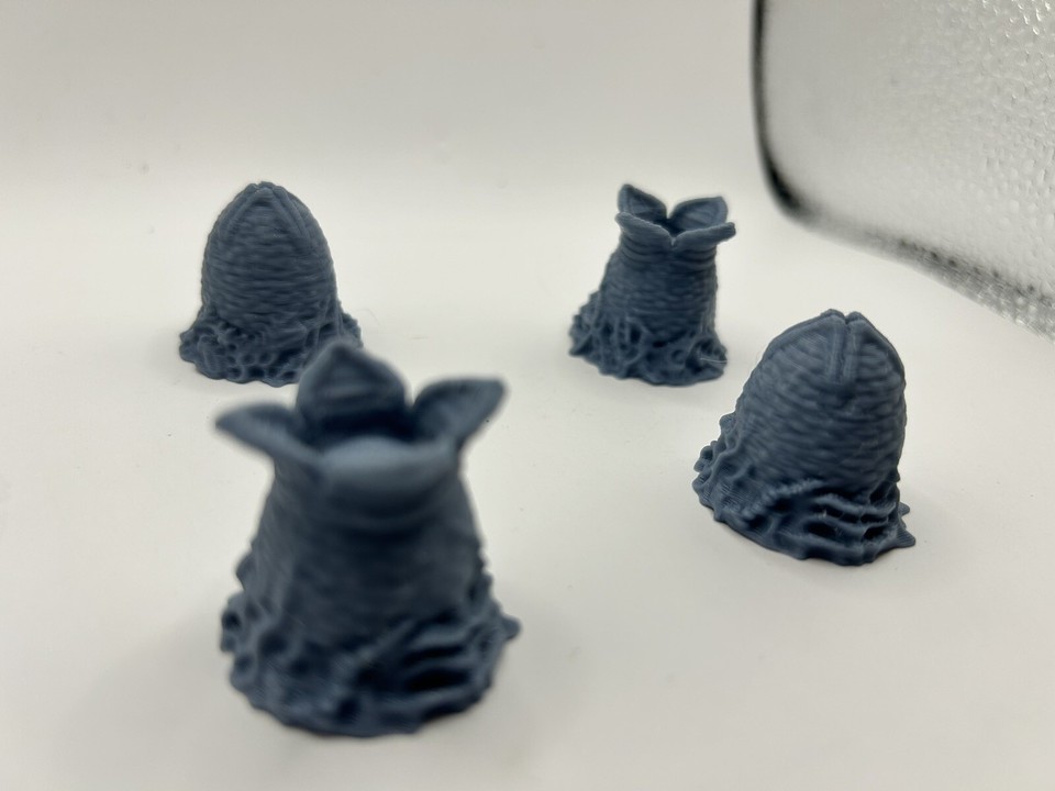 WARHAMMER Xeno Tyranid Eggs Terrain for Tabletop Gaming 28mm 32mm 40k ...