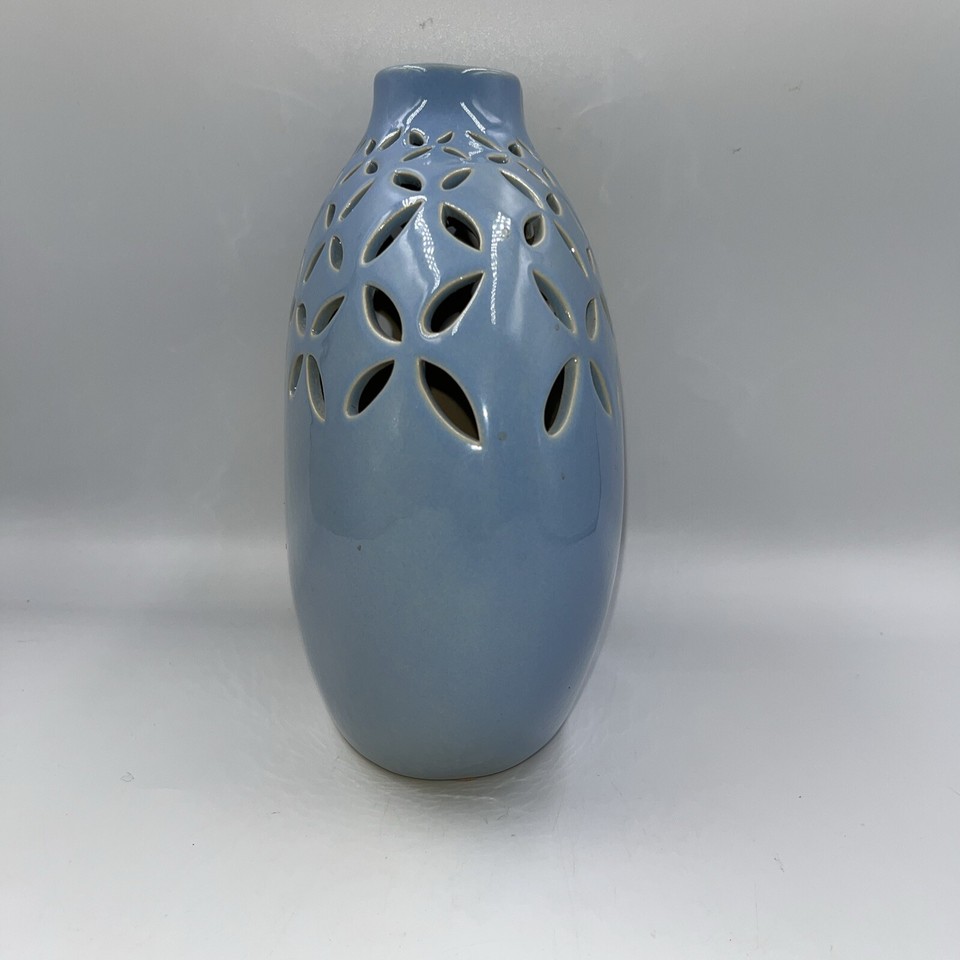 Vintage Glazed Pottery Light Blue Circular Pattern Open Lattice 9” | eBay