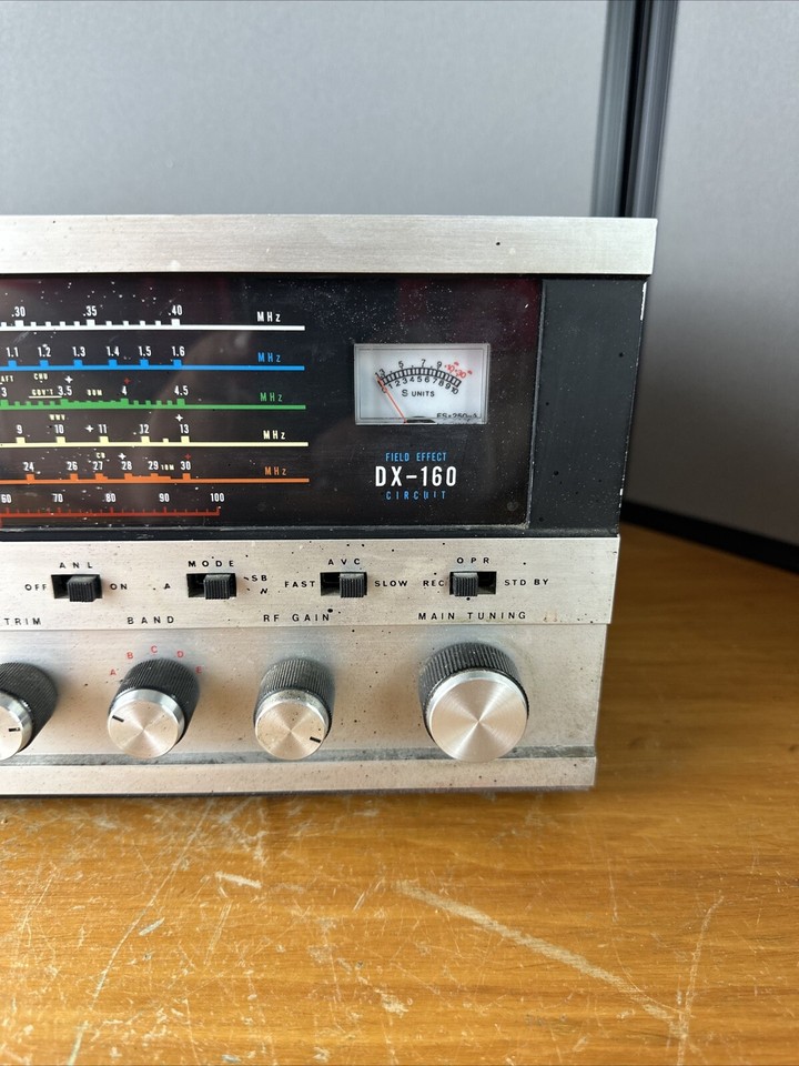 Realistic DX-160 Solid State Shortwave Radio Communications CB Receiver ...