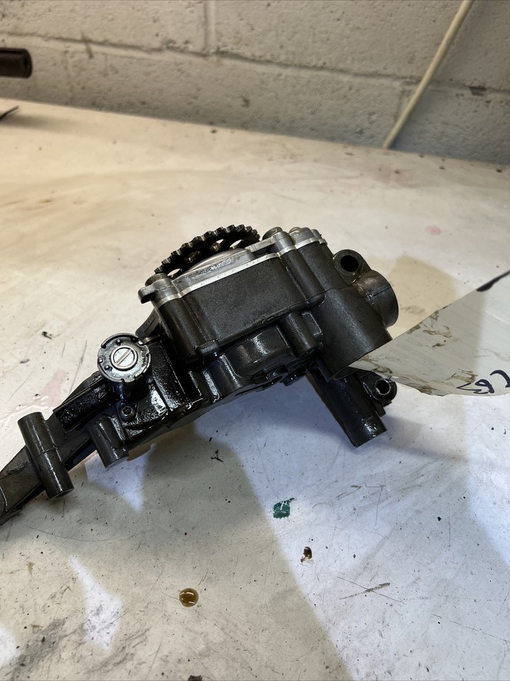 Engine Oil Pump Motor 1521800200 2781810601 OEM Mercedes C63s AMG C205 ...