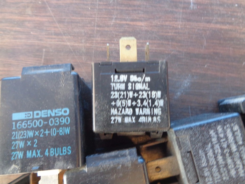 GEO METRO MANY SUZUKI CARS OEM HAZARD TURN SIGNAL FLASHER RELAY ...