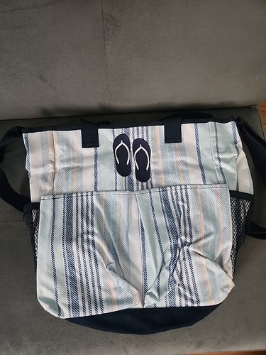 thirty-one Crossbody Organizing Tote Boardwalk Stripe with Embroidery ...