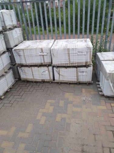 CONCRETE PAVING SLABS MARSHALLS PERFECTA SMOOTH GARDEN PAVING FLAGS ...