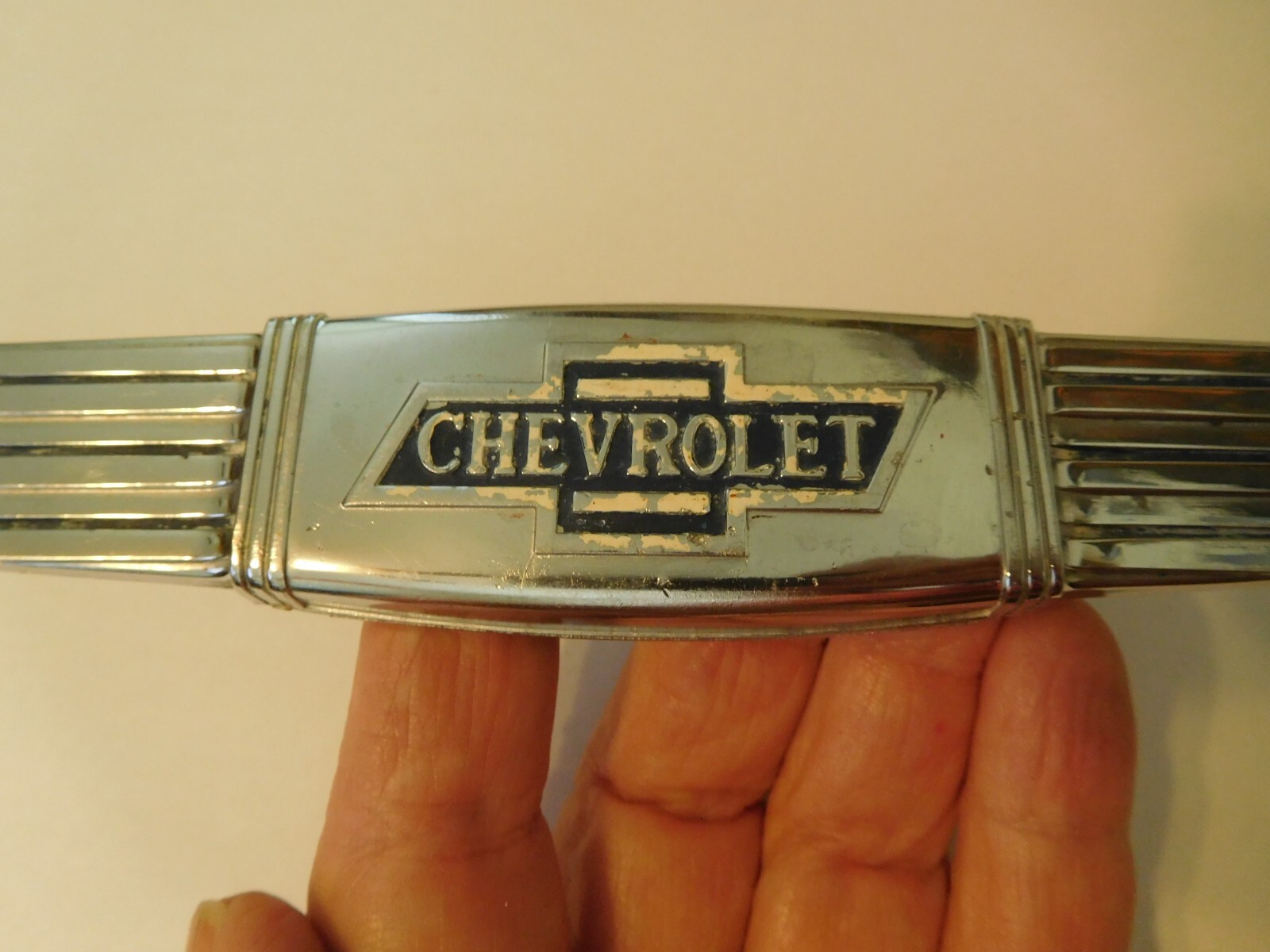 1937 Chevrolet Trunk Emblem 595744 | eBay