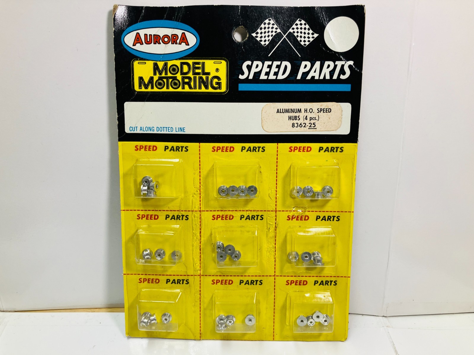 AURORA " SPEED PARTS " ALUMINUM HO SPEED HUBS ~ RARE ~ FULL CARD 9 sets ...