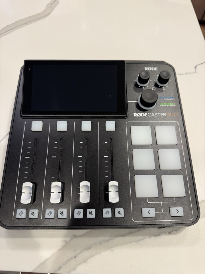 Rode RODECaster Duo Streaming Mixer - Black (USB-C And Power Cable ...