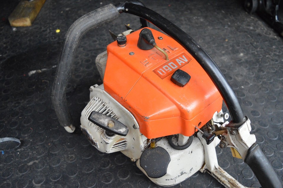 STIHL 090 AV Chainsaw classic | eBay UK