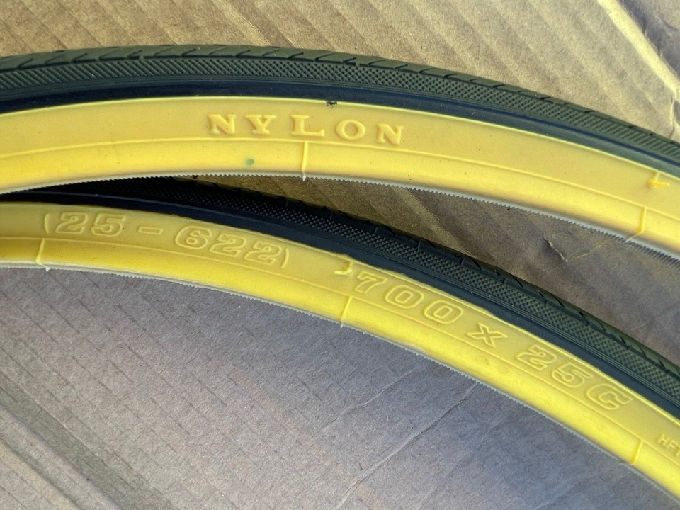 700 x 25c Road Bike Tires and Tubes Set Black Gum Wall Semi- Slick DURO ...