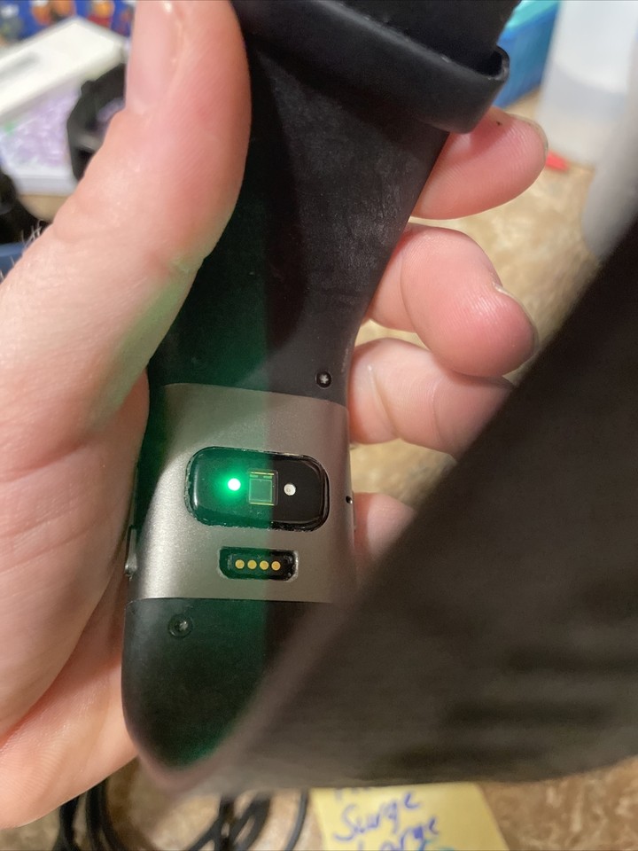 Fitbit Surge LARGE Black GPS HR Heart Rate Sleep Activity Fitness ...