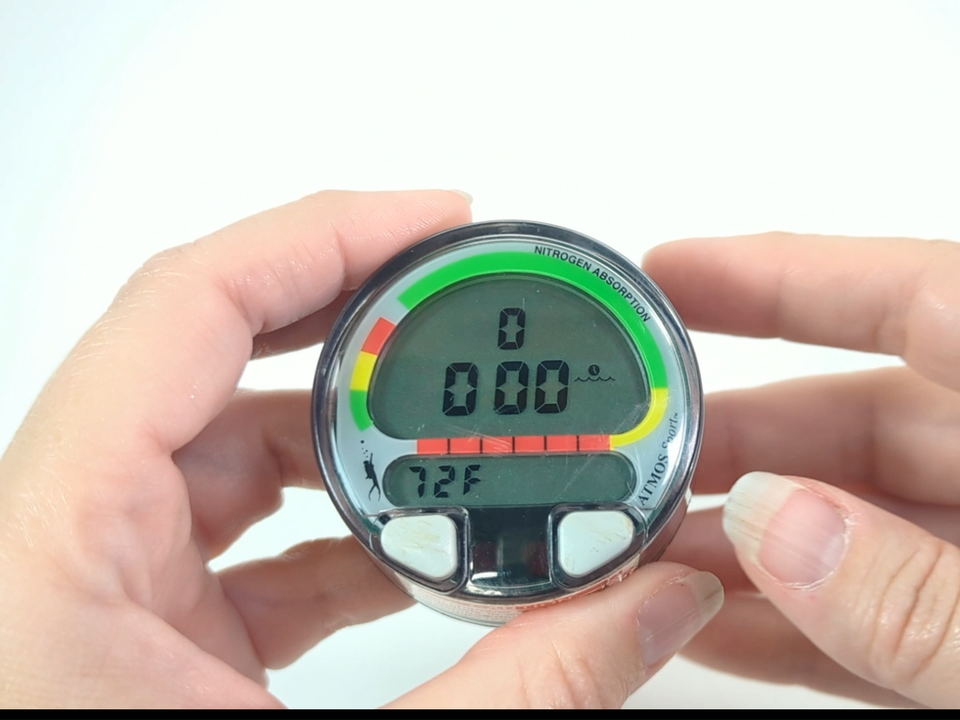 Computer Subacqueo Aeris Atmos Sport Puck Con 2 Pulsanti #5384 | eBay