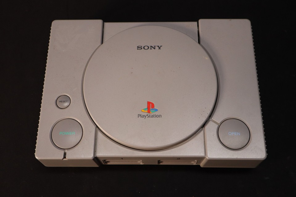 Lot Of 3 PlayStation 1 PS1 Consoles SCPH 5501, 7501, 3500 For Parts Or ...