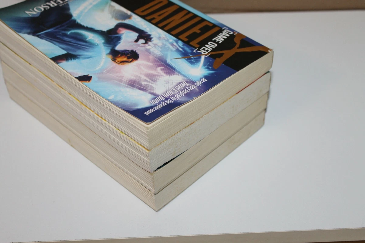 Daniel X Alien Hunter