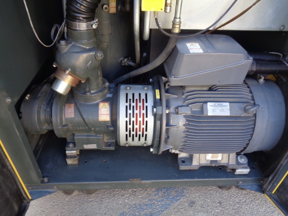 2015 Kaeser BSD50 50 hp rotary screw air compressor 208 Volt Machine ...