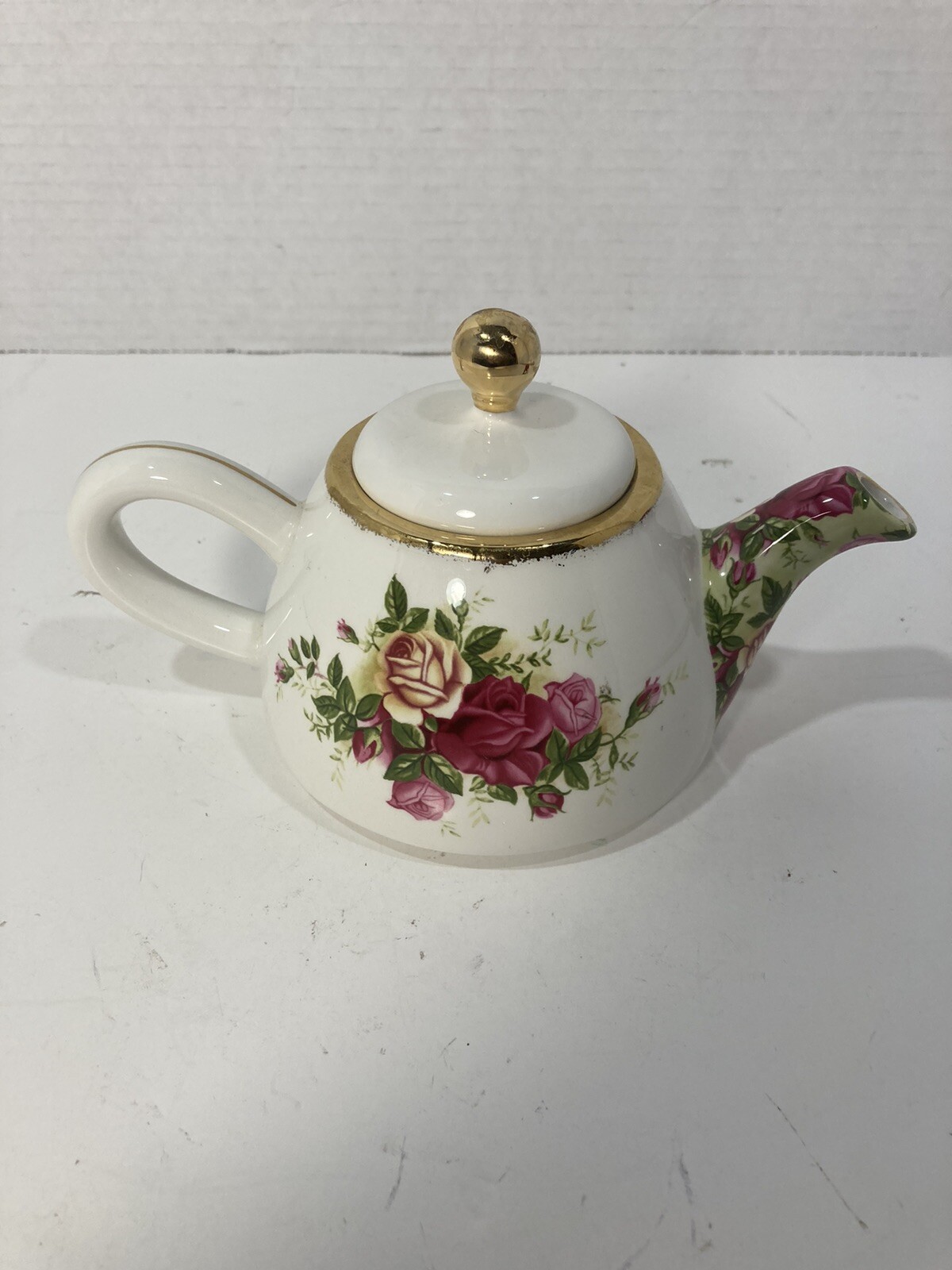 Vintage Royal Albert Country Roses Tea Pot For One-Bone China-England ...