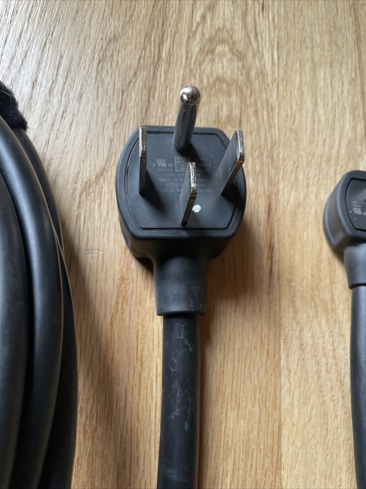 Ford mobile power cord EV Charger MachE F150 Lightning 32 Amps NEMA 5 ...