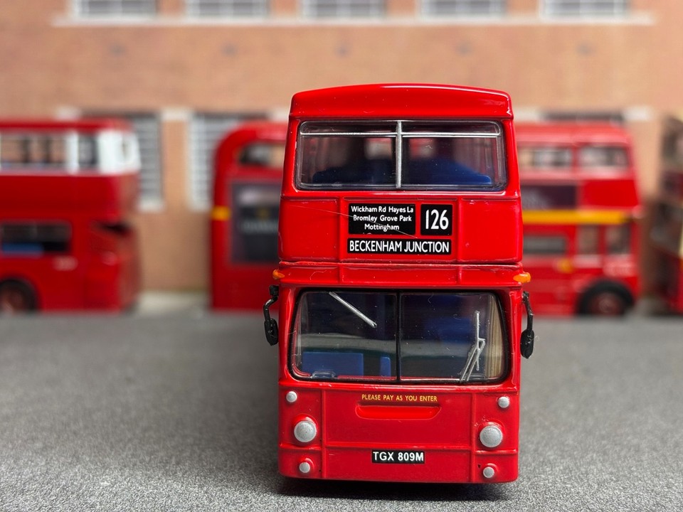London Transport EFE DMS 1/76 Scale Code 3 | eBay UK