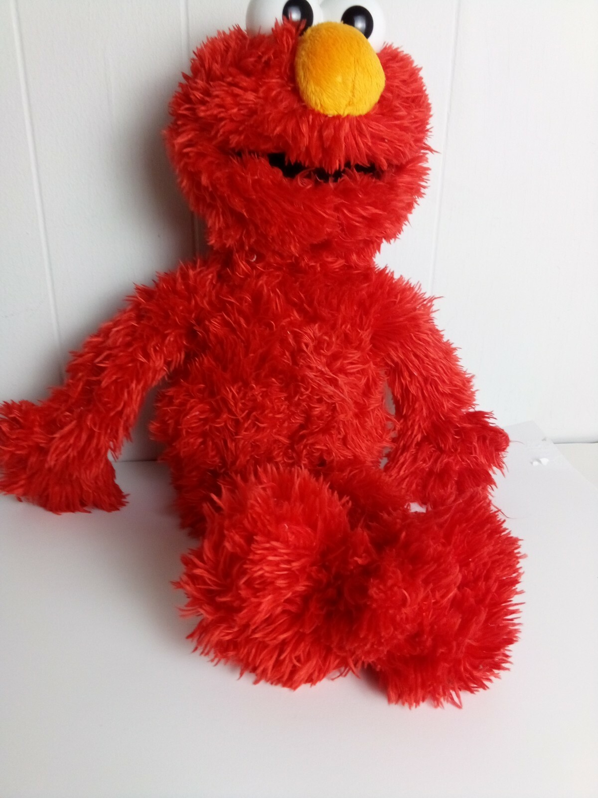 Sesame Street Bluetooth Tickle Me ELMO Playskool Friends Hasbro Clap Laugh