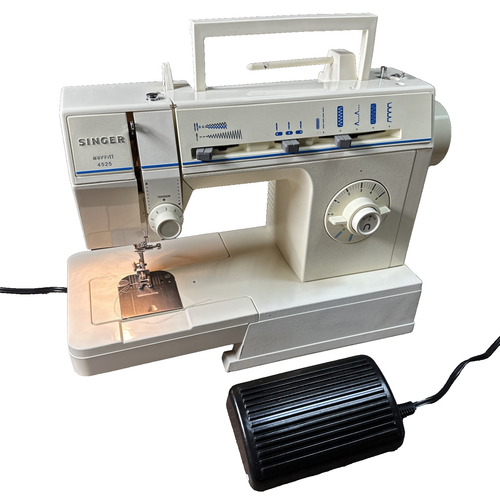 Singer Merritt 4525 Free Arm Sewing Machine w/Foot Pedal - Tested ...