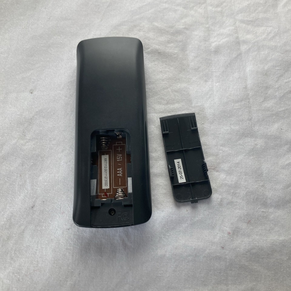 XRT112 Internet Smart TV Remote Control With M-GO Netflix Amazon Key ...