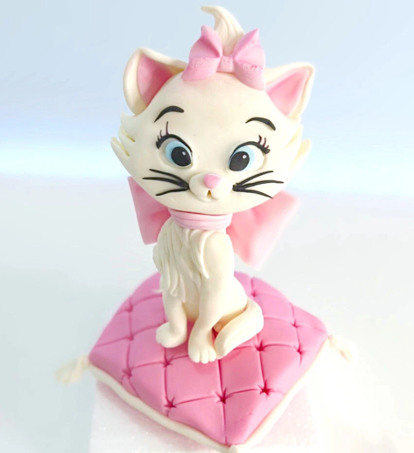 Marie Cat Cake