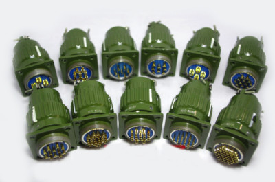Connectors - 19 Pin