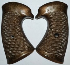 Colt D Frame Grips | Guide to Vintage Gun Parts