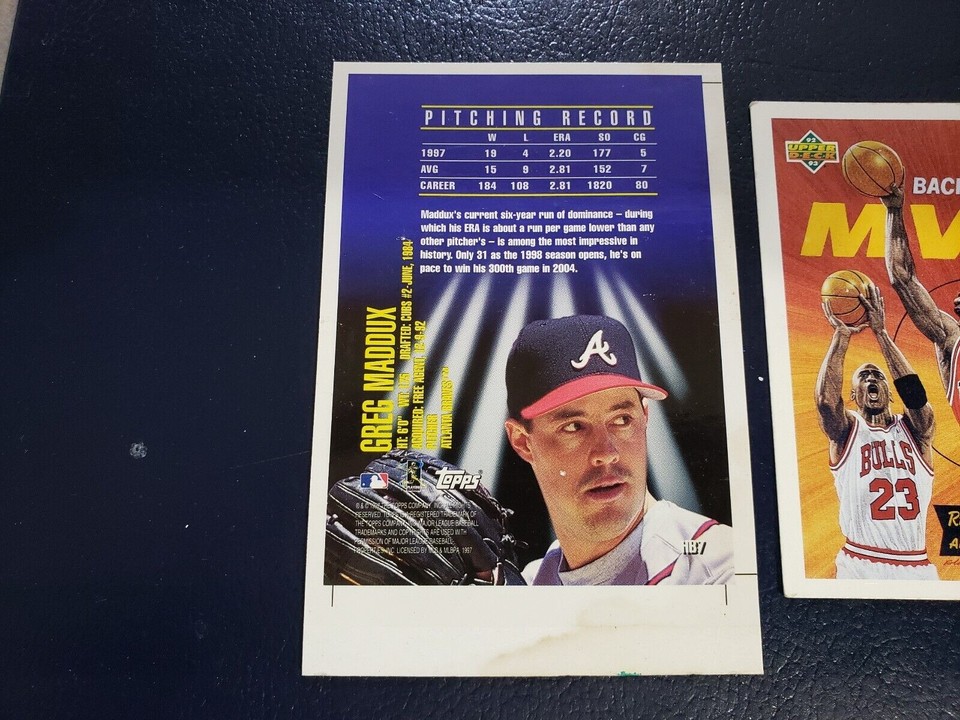 Greg Maddux Atlanta Braves 1998 Topps Hall Bound Die Cut Insert Full ...