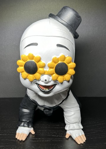 01715358 Spirit Halloween Art the Clown Horror Baby Static Prop ...