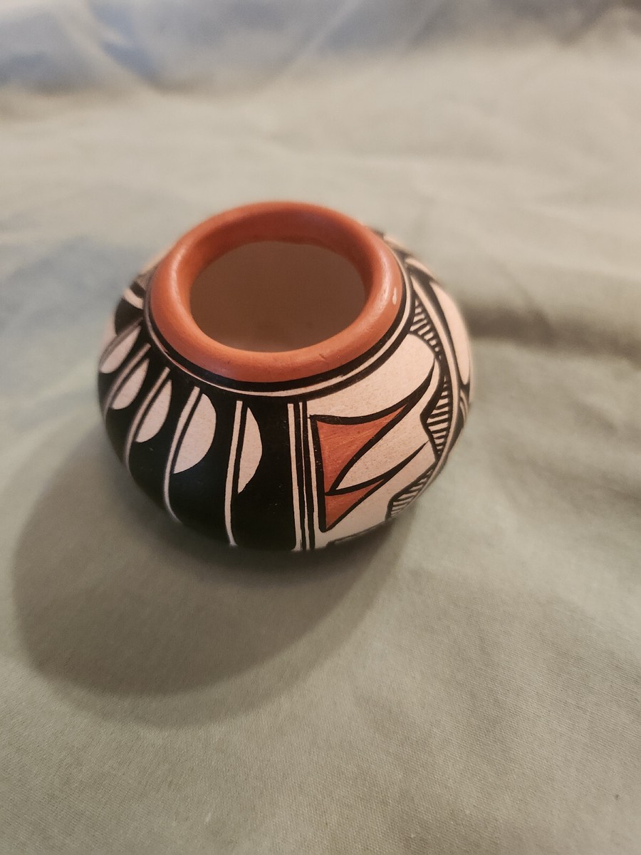 Jemez Pueblo Pottery Southwest Indian Pueblo Pottery Wedding Vase