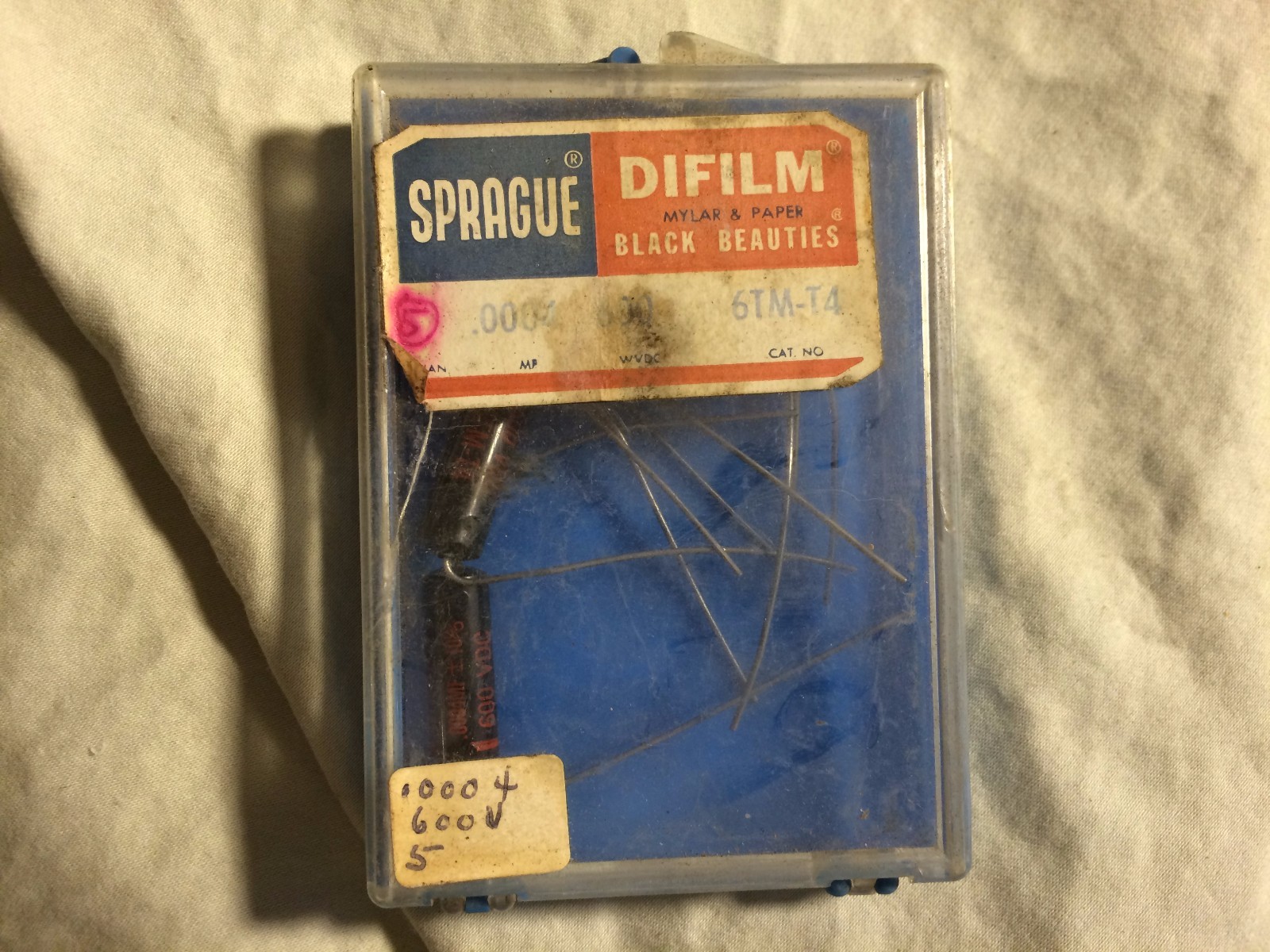 Box of 5 Vintage NOS Sprague Black Beauty .0004 uf 600v Capacitors Tone ...