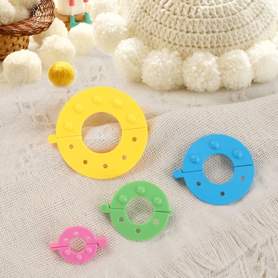 ULTNICE 8pcs 4 Sizes Essential Pompom Maker Fluff Ball DIY Needle Craft ...