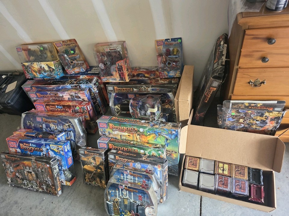 Mega Bloks Dragon Slayer Set 9871 Torchwing + Knights Warriors In Box ...