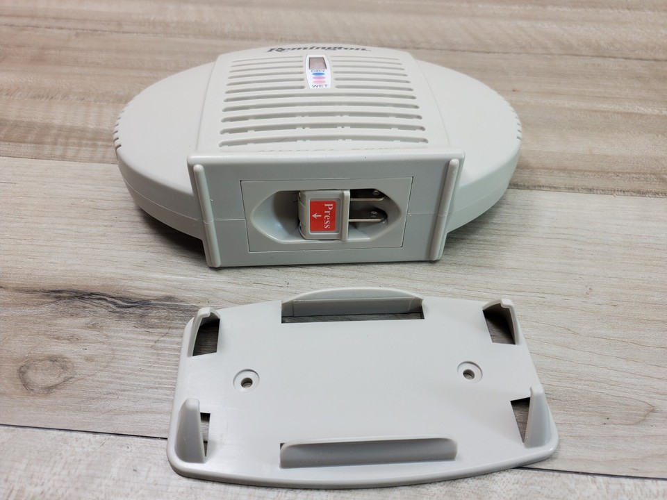 Remington Model 500 Mini Dehumidifier Uses Colorless Odorless Non-Toxic ...
