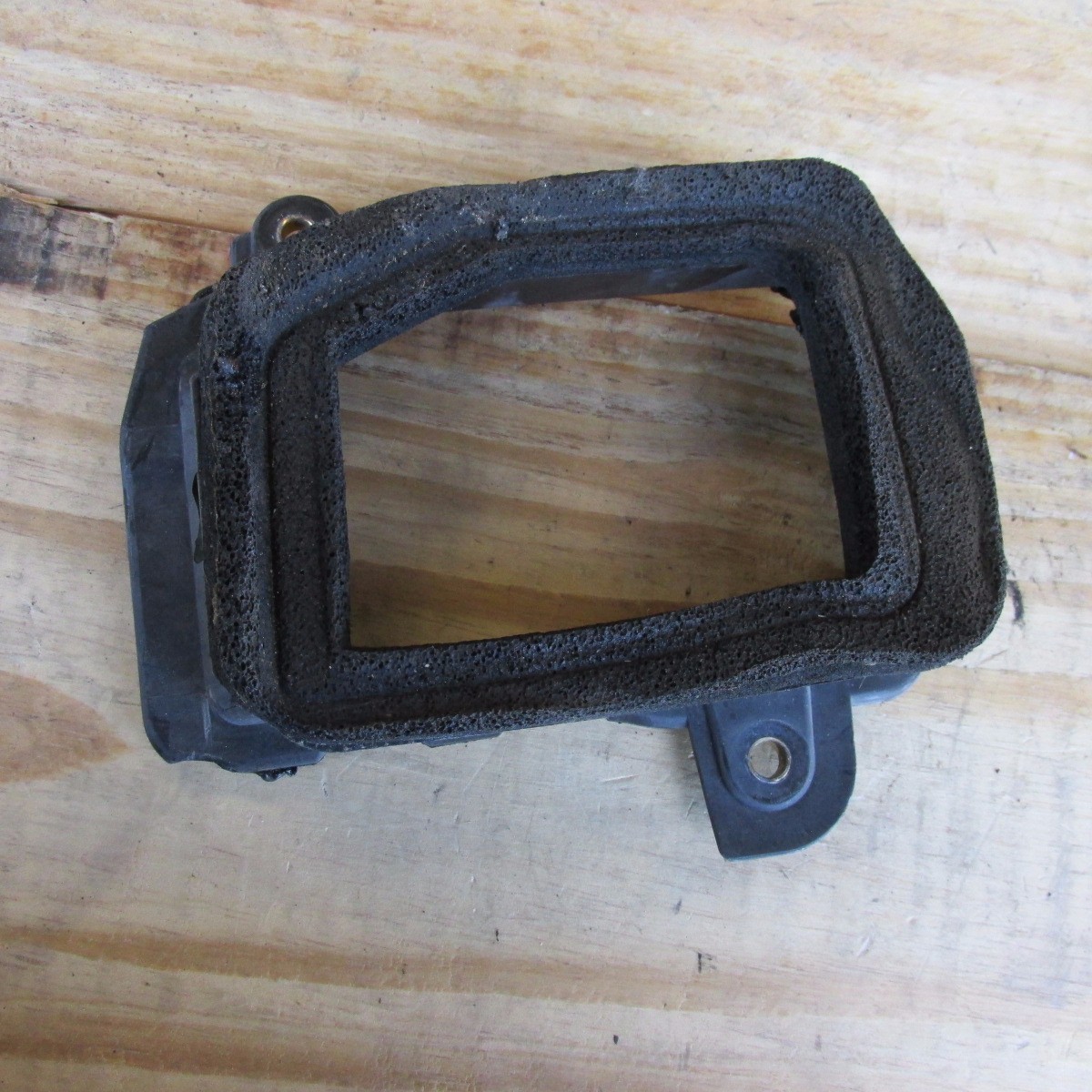 BMW E60 E61 E63 E64 5 6 SERIES CABIN MICROFILTER SEALING FRAME LEFT ...