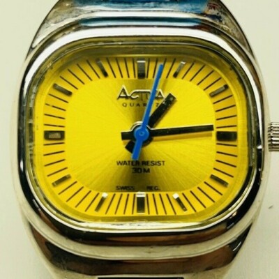 RARE Activa Swiss Quartz Ladies Fashion Watch Water Resistant 30m NEEDS ...