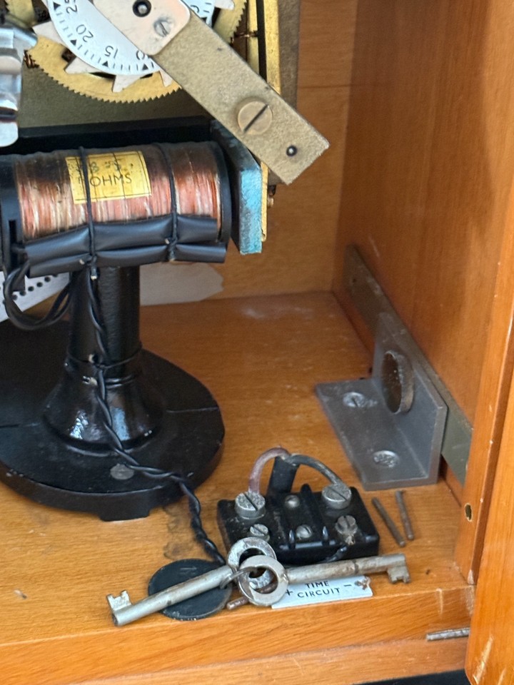 Pair of Vintage Gents of Leicester Clocks and Gents of Leicester Timer ...