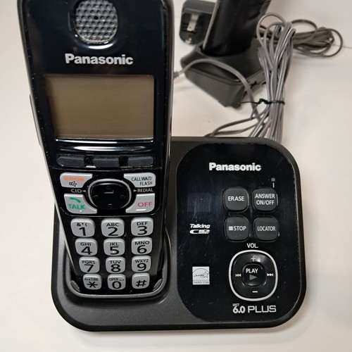 Panasonic Digital Cordless Phones/ Answering System 3 Handhelds + Range ...
