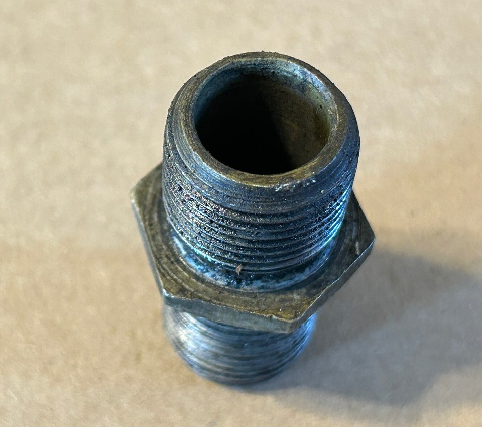 TX15099 - A Used Oil Filter Union For A Long 320, 350, 360, 445, 560 ...
