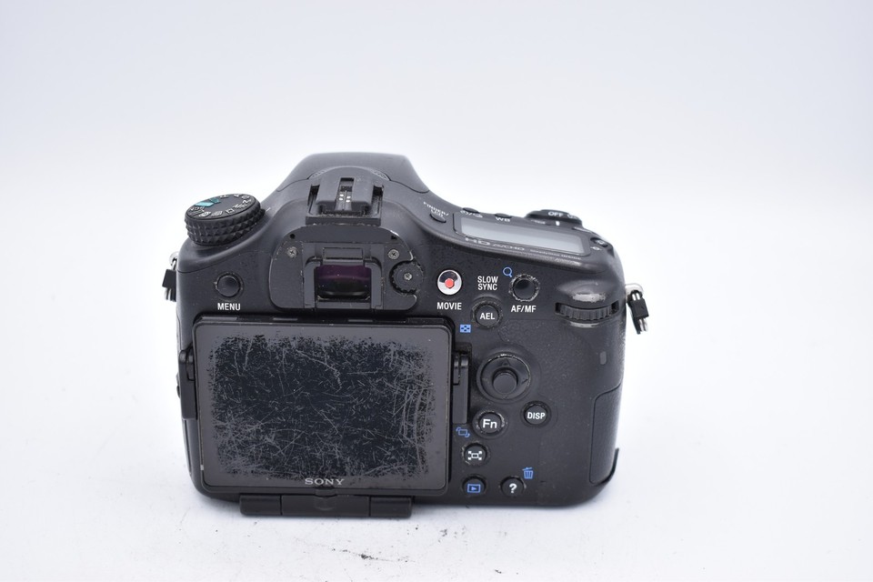 Sony Alpha SLT-a77 DSLR Camera Body, Black {24.3MP} (For Parts & Repair ...
