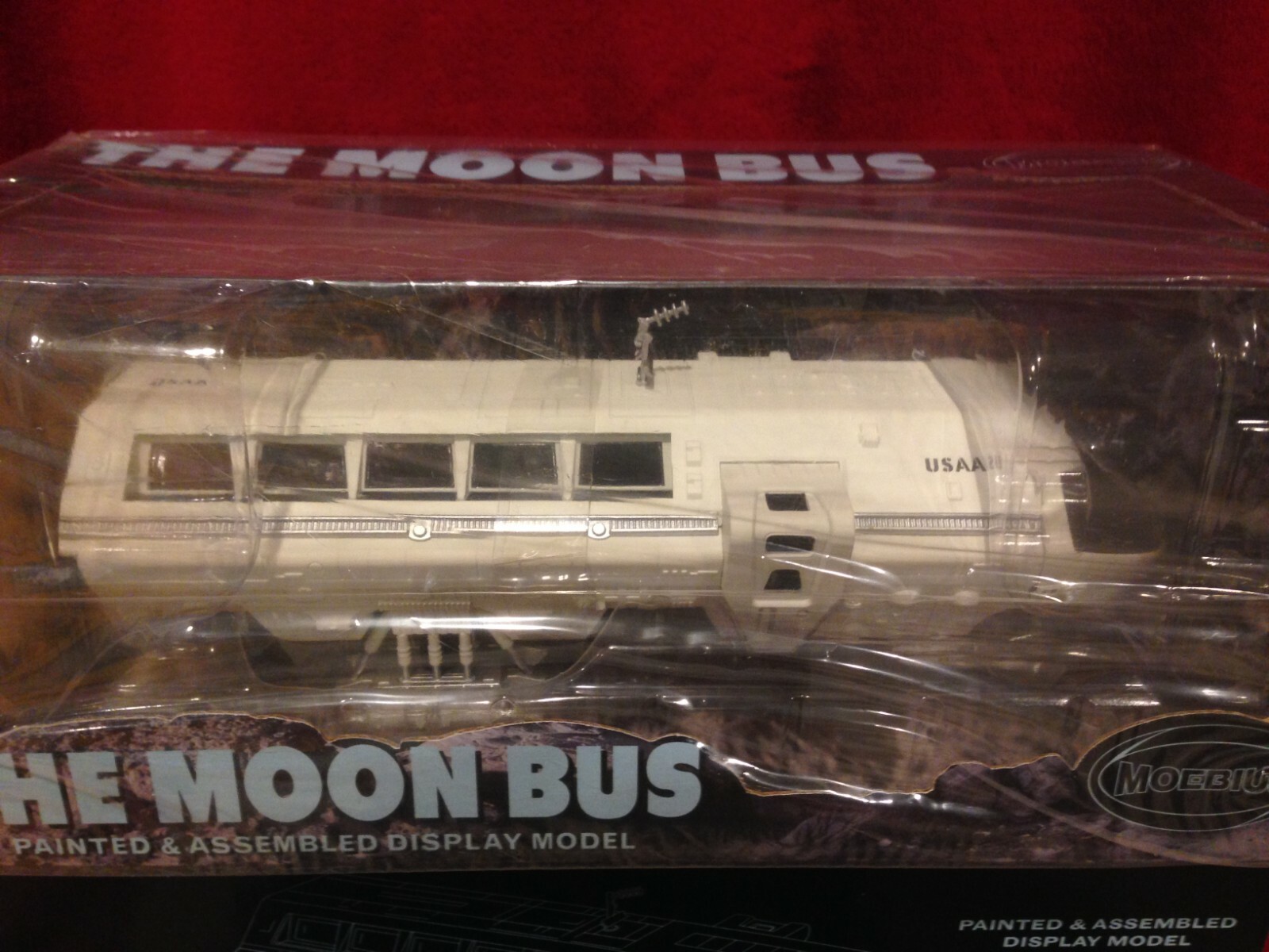 VINTAGE MOEBIUS THE MOON BUS PAINTED & ASSEMBLED DISPLAY MODEL / BRAND ...