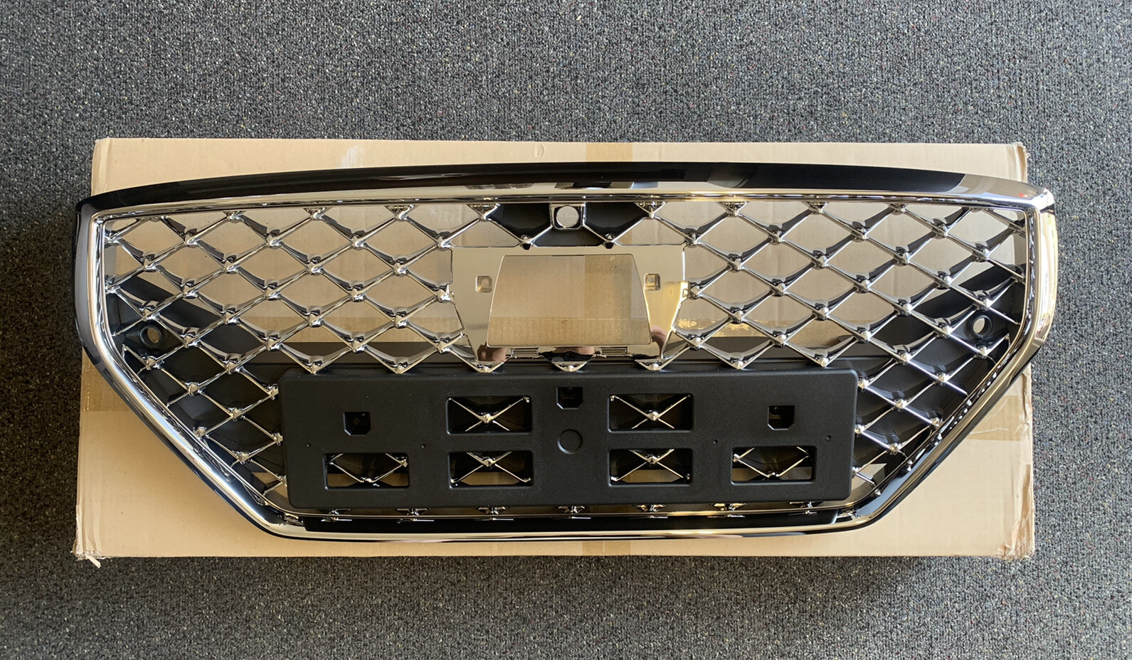 Genuine Front Bumper Grille 2019-2020-2021 Genesis G70 W Adaptive ...