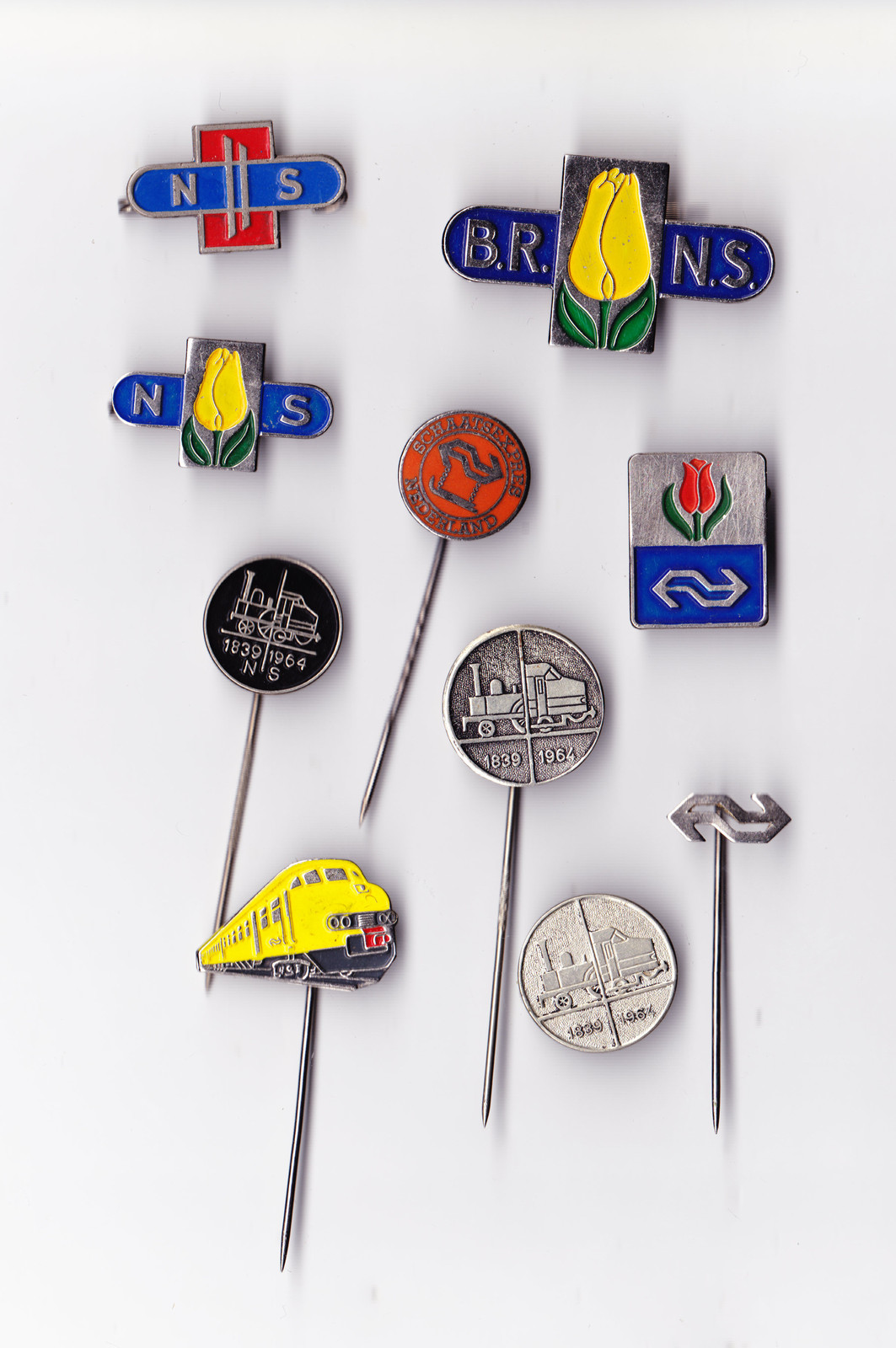 Vintage NS Nederlandse Spoorwegen pin badge 1960s Railway Train ...