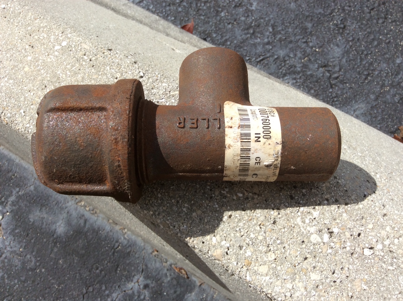 (50) TEE A105 COUPLING STEEL 1/2" 3000# SOCKET WELD TEE A105 A105 NEW ...