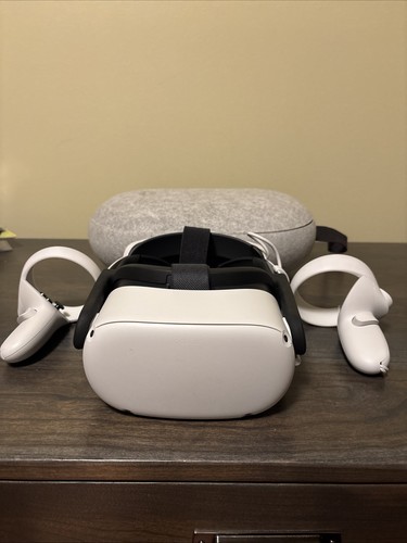 Oculus Quest 2 VR Headset 64GB – White – Gently Used With Storage Case ...